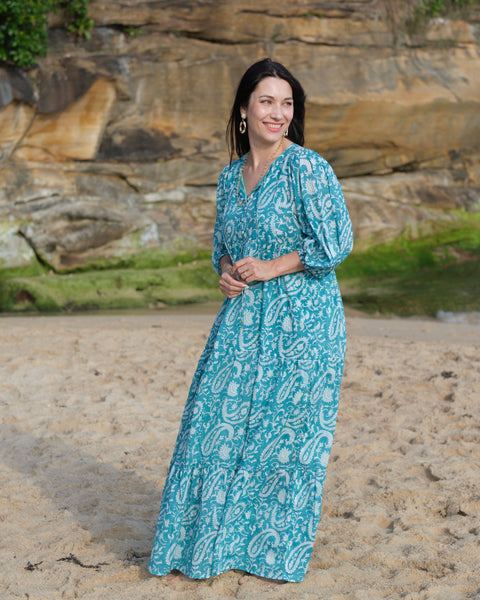 Summer Breeze in Neera Maxi – River Goddess